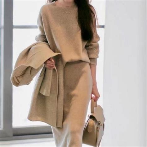 허그모드 레이브 고퀄 니트 투피스