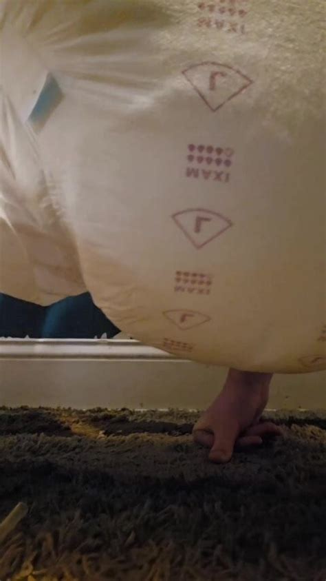 First Time Messing My Diaper ThisVid Com