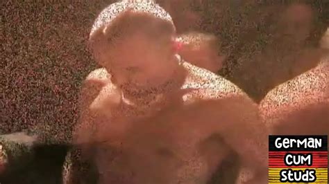 Enculada Semental Penetrado En Sexo Grupal En Misionero Xhamster