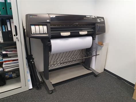 Plotter Hp Designjet 1055cm Für Bastler Mit Zubehör Defekt In Samstagern Für Chf 10 Nur