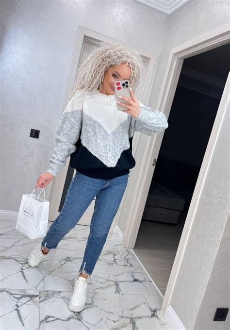 Стильний жіночий светр три кольори вязана шерсть продаж ціна у Харкові Жіночі светри та