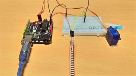 Flex Sensor Arduino Control Servos With Your Touch Guide