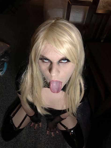 Latex Sissy Tranny In Hotel Shemale Gurl 53 Pics Xhamster