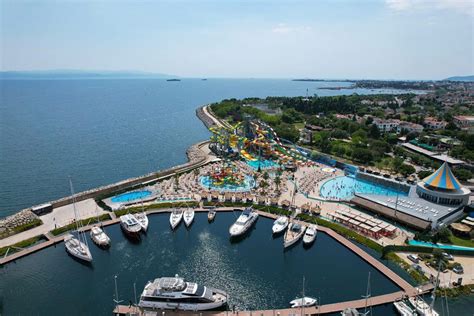پارک آبی مارینا استانبول کجاست عکس آدرس و هر آنچه پیش از رفتن باید