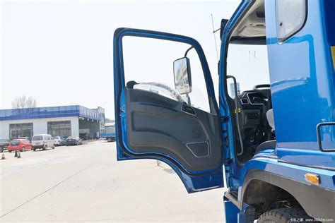 【图】飞碟奥驰 X6系列 180马力 4x2 5 3米自卸车 国六 Fd3182p67k6 1 实拍图片 1421565 卡车之家