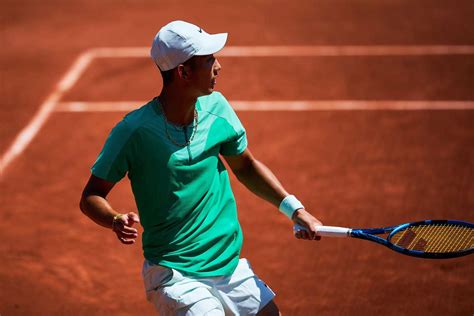 商竣程连过三轮资格赛闯入正赛，三位中国男选手出战法网创历史种子首轮张之臻