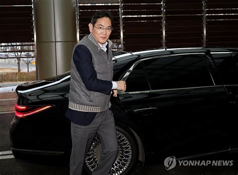 이재용 삼성전자 회장 출국 연합뉴스