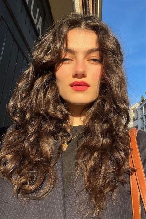 7 Best French Foundations For Even Skin French Girl Makeup Look