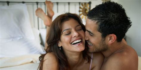 A Doctor Explains Why Scheduling Sex Can Help Your Relationship