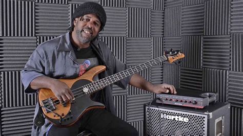 Watch Victor Wooten Demo Hartkes Tx600 Bass Amp Musicradar