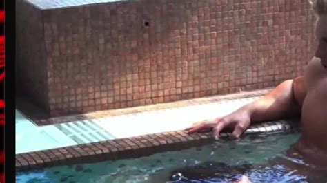 Twink Blows Blond