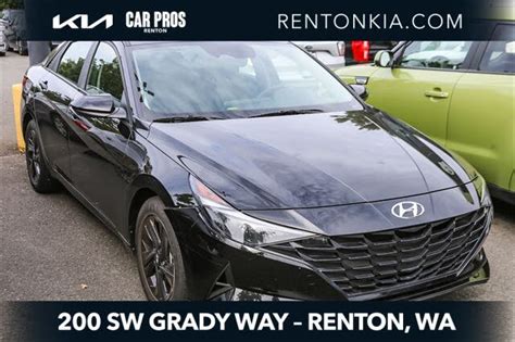 Hyundai Elantra Black 2022 Interior