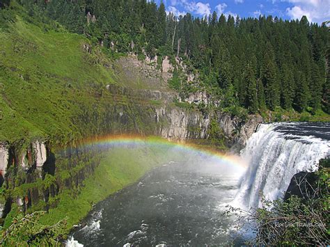 Mesa Falls In The Island Park Yellowstone Area Island Park Idaho Island Park Yellowstone Trip