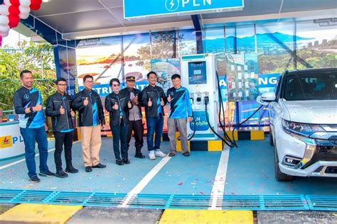 PLN Resmikan SPKLU Pertama Di Singkawang Kumparan Com