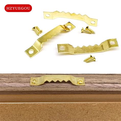 Using A Sawtooth Picture Hanger At Jeremy Burris Blog