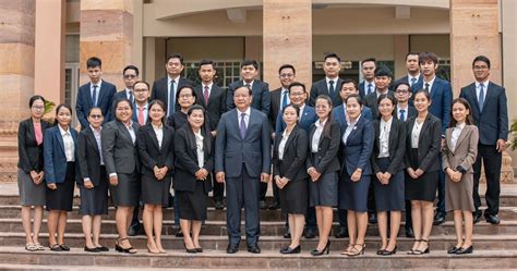 ឯកឧត្តមឧបនាយករដ្ឋមន្ត្រី ប្រាក់ សុខុន អនុញ្ញាតឱ្យនិស្សិតជ័យលាភីអាហារូបករណ៍រដ្ឋាភិបាលជប៉ុន ២៤រូប