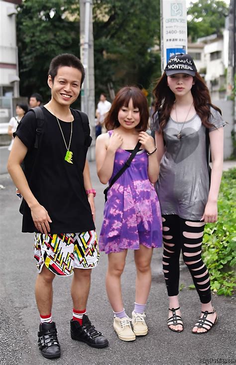 Ripped Leggings Girl In Harajuku Tokyo Fashion