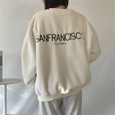 🧸 양털 퍼 오버핏 추천 캘리포니아 밍크 오버핏 남여공용 가을 겨울 맨투맨 긴팔 티셔츠 에이블리