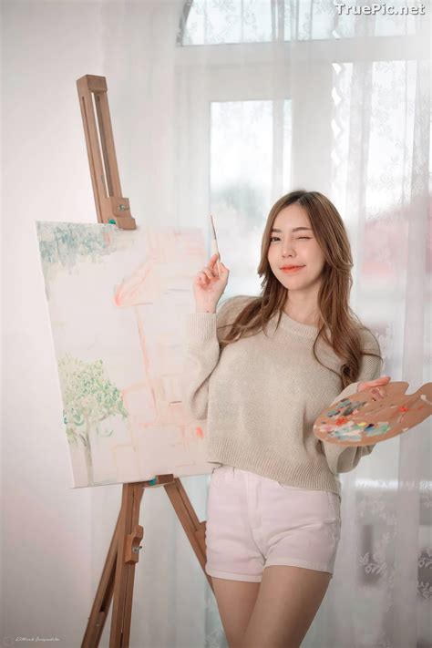 Thailand Model Champ Phawida 107 Pictures