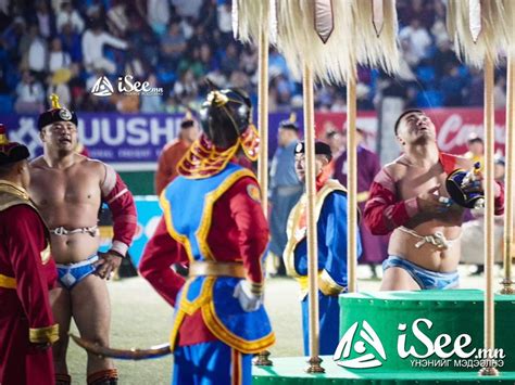 Улс арслан Б Бадарчийн Б сорьцын хариу албан ёсоор ирсэн Үндэсний их баяр наадам зохион