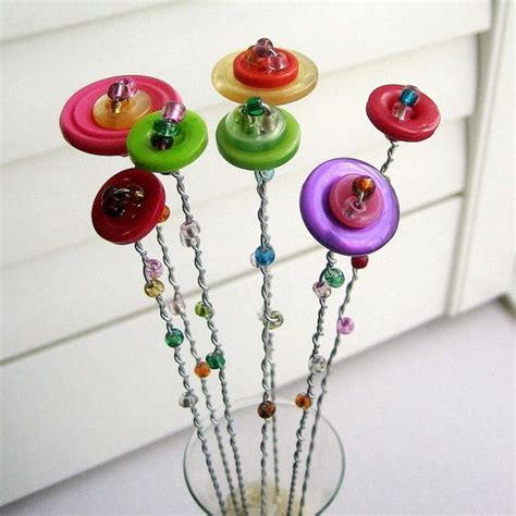 143 Best Images About Diy Button Projects On Pinterest Button Ornaments Buttons On Canvas And