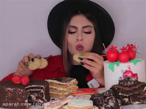 اسمر فود مونا اسمر کیک و کولوچه مونا فود