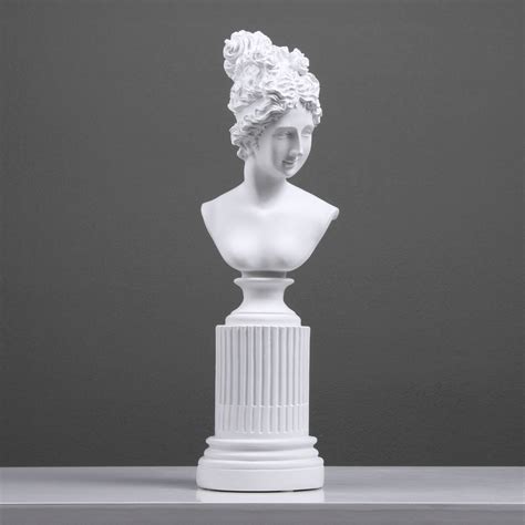 Venus Head Sculpture Medicis Venuss Head