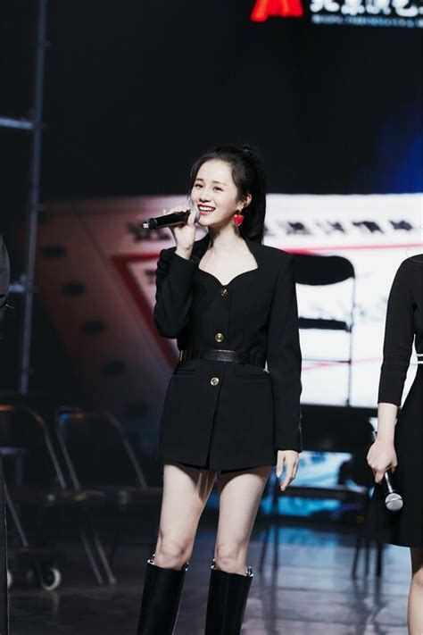 安悦溪回归初心之作 音乐剧《在远方》搭档阿云嘎引期待 360娱乐，你开心就好