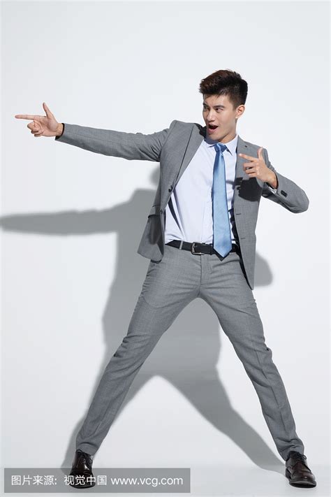 姿势把女朋友啪到腿软的技巧 随意云