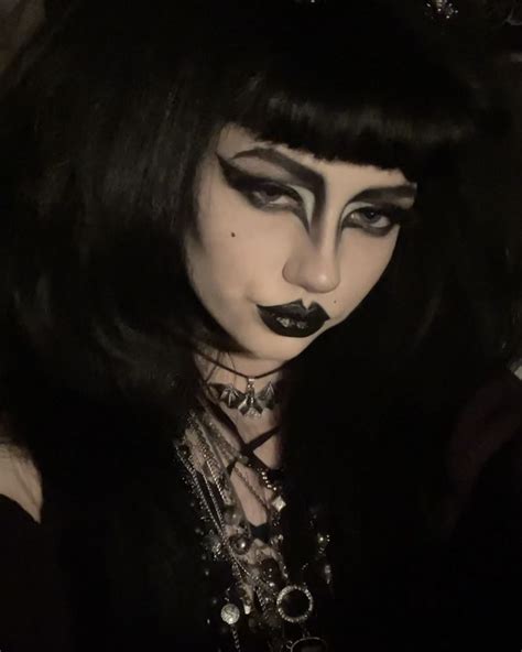 Trad Goth Makeup Goth Makeup Trad Goth Makeup Gothic Makeup