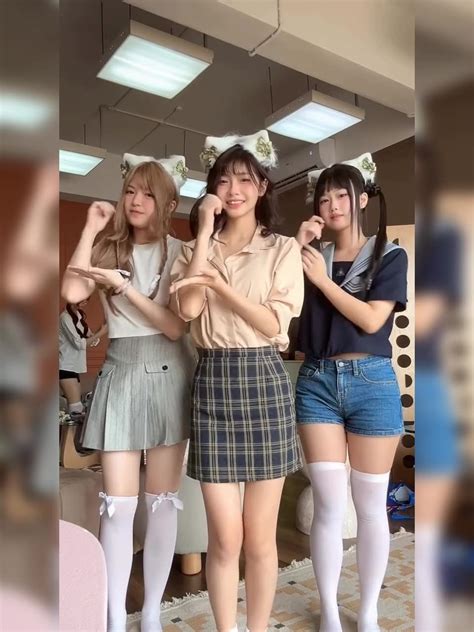 Japanese Teenage Girls Are So Cute And Adorable