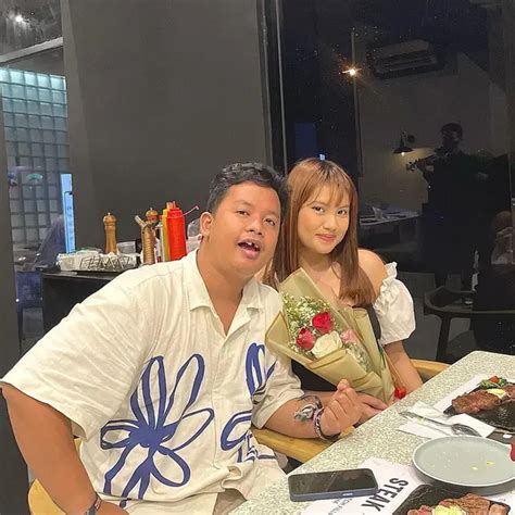 Potret Mesra Dustin Tiffani Dan Ditha Rizky Amalia Yang Kini Resmi