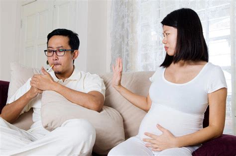 肺癌一查就是晚期？其实双腿早早给了信号！有2个迹象，尽早筛查