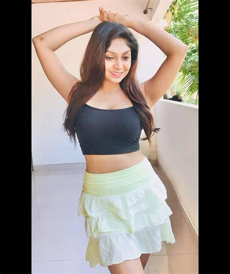 එයා ගොඩක් ආදරනීය චරිත රගපාන කෙනෙක් 😗 ️ Youtube