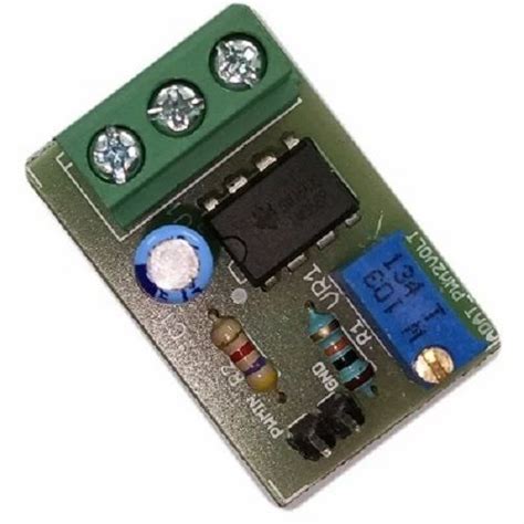 ABS Plastic PWM To DC Voltage Converter Module Variable Gain Variable At Piece In