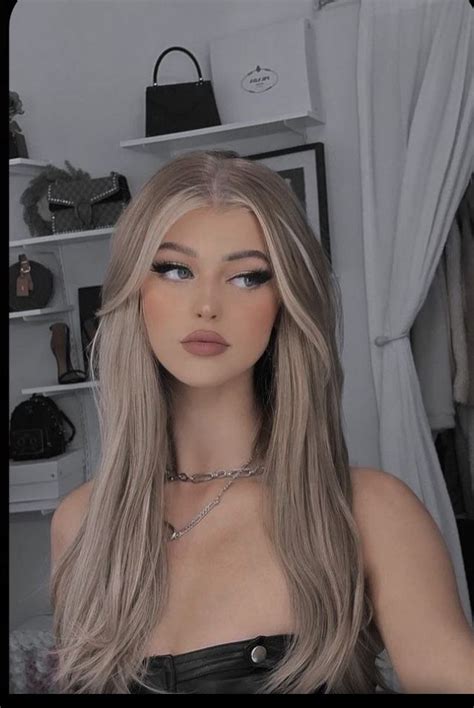 ปักพินโดย الاصدقاء الي الابد 💞 ใน بنات كوسمي