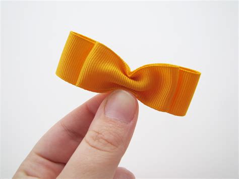 MBC How To Make A Double Loop Bow