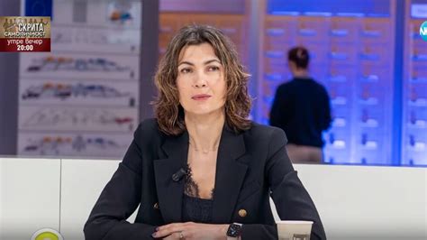 Тя е кандидат за евродепутат от Испания Коя е българката Ева Мария Попчева Nova