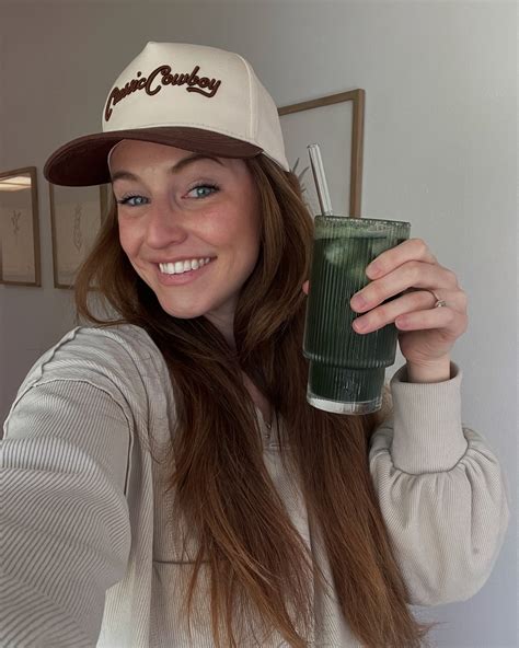 Ashley Knowles Ashleyknowles • Instagram Photos And Videos