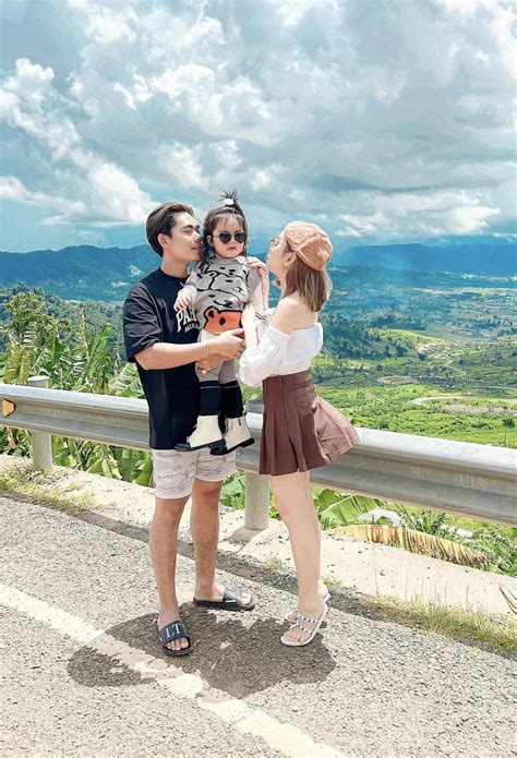 ស្វាមីល្អ តាំងពីចាប់ដៃសាងគ្រួសារមក នី រតនា មិនដែលធ្វើឲ្យភរិយាគ្រាំគ្រាចិត្ត