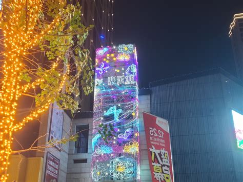 购物中心开业观光梯灯饰画生产基地铭星工厂定制灯饰画商场美陈文旅亮化 站酷zcool