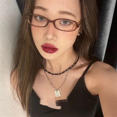 Retro Black Plain Face Small Frame Small Face Square Frame Myopia