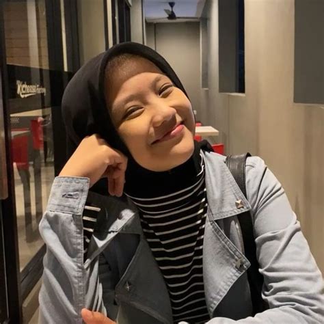 Delian Laila Delianlailaa Threads Say More