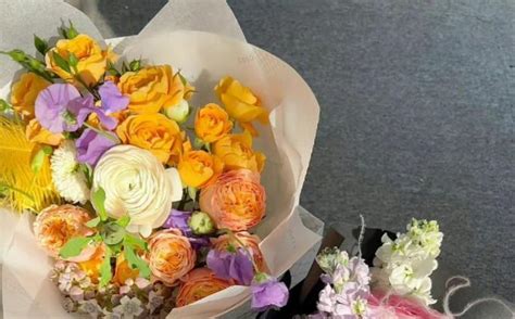 壁纸娜露 Selena 健身 知乎