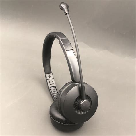 Buy Wholesale China Hands Free Wireless Headset With Mic Noise Reduction Bluetooth On Ear