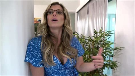 가장 섹시한 야한 할머니들이 남자와 섹스하는 포르노 Cnn Amador