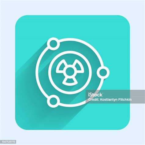 흰색 선 방사능 아이콘은 긴 그림자 배경으로 분리되어 있습니다 방사성 독성 기호 방사선 위험 표시 녹색 사각형 버튼입니다 벡터 0명에 대한 스톡 벡터 아트 및 기타 이미지