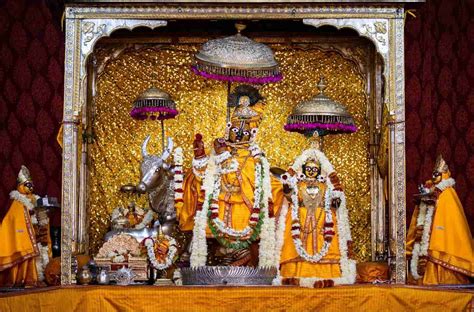 Govind Dev Ji Temple Jaipur Location Timings Entry Fee And How To Reach By Metro Jaipur Metro