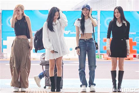 포토 블랙핑크 출국 블랙and화이트 베놈~