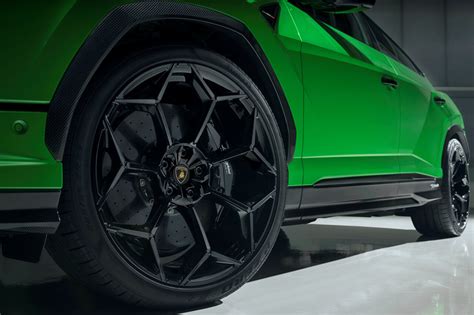 전 세계 40명만 가질 수 있다 람보르기니 40대만 제작되는 우루스 퍼포만테 한정판 에디션 공개